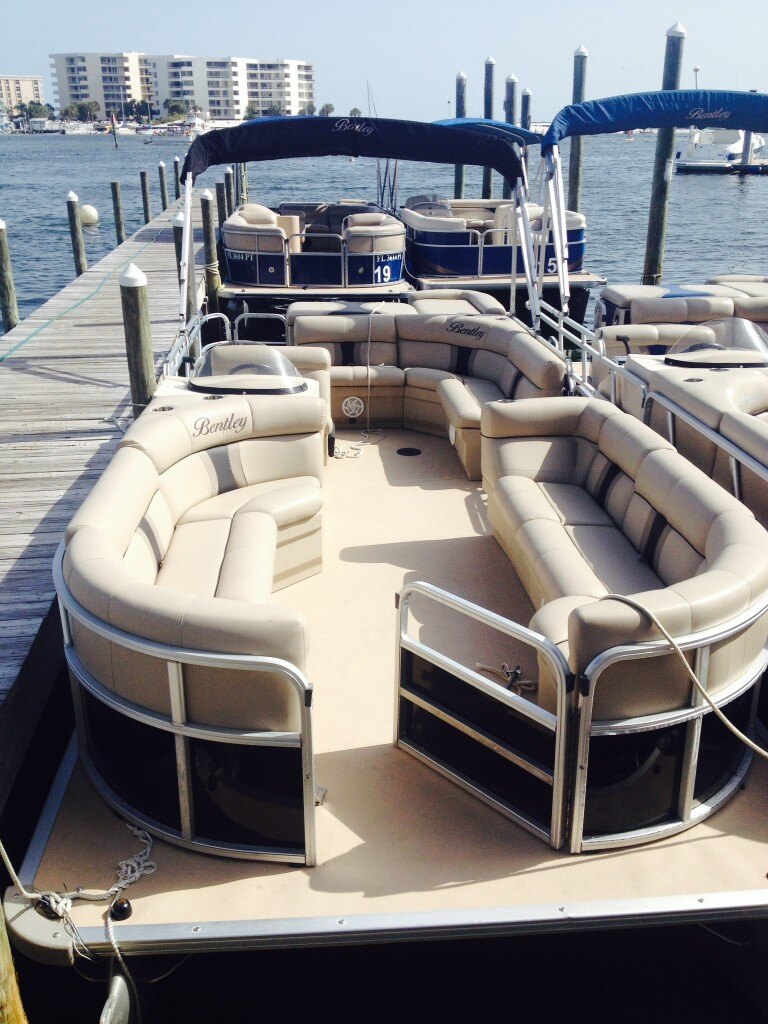 Destin Harbor Pontoon Rental - Destin Vacation Boat Rentals